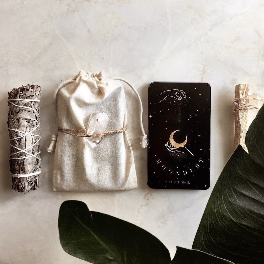 Moondust Tarot Deck – Terra Soleil