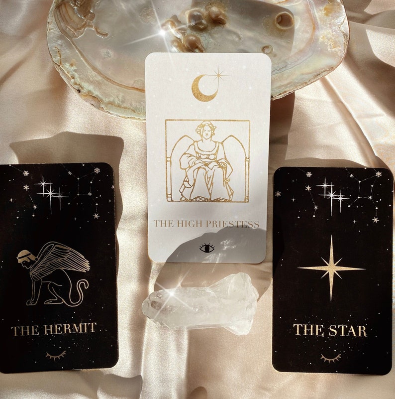 Moondust Tarot Deck – Terra Soleil